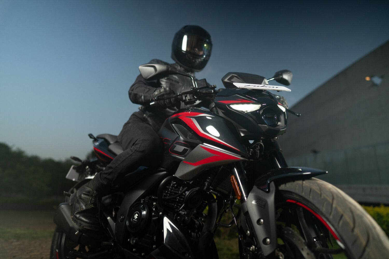 Купити Bajaj Pulsar N250 UG в інтернет-магазині MOTOshop.UA